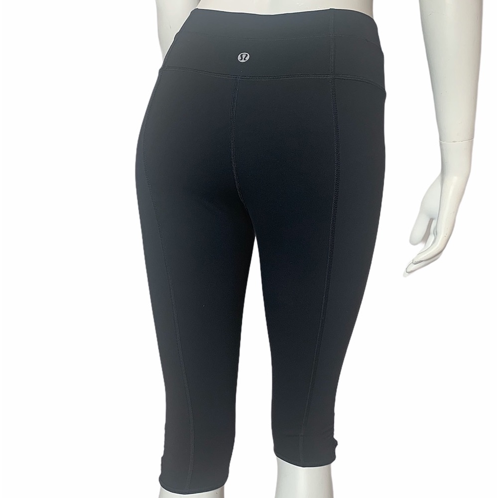 Lululemon Capri Workout - Gem